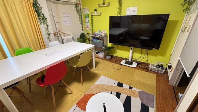 動画配信見放題❣リピート割あり❣柏駅4分🚉65インチTV📺で動画鑑賞🎥女子会🍷ボドゲ☘ブルーレイ💽/FireTV🔥/光WiFi📶の写真3