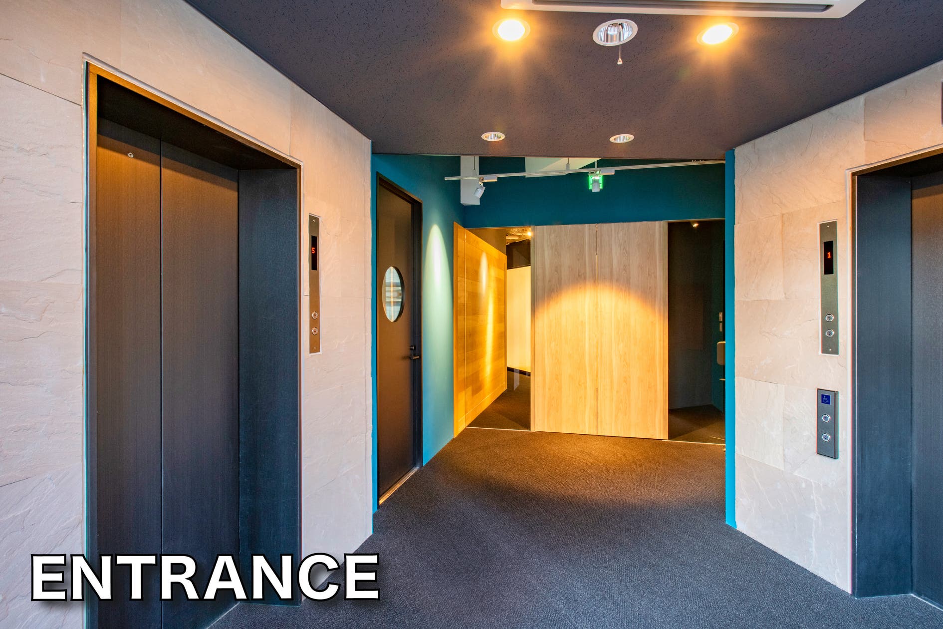 駅徒歩1分！グリーンバック/高速ネット回線完備！配信や番組収録、インタビュー動画や対談撮影など様々な用途でご利用いただけます！の写真19