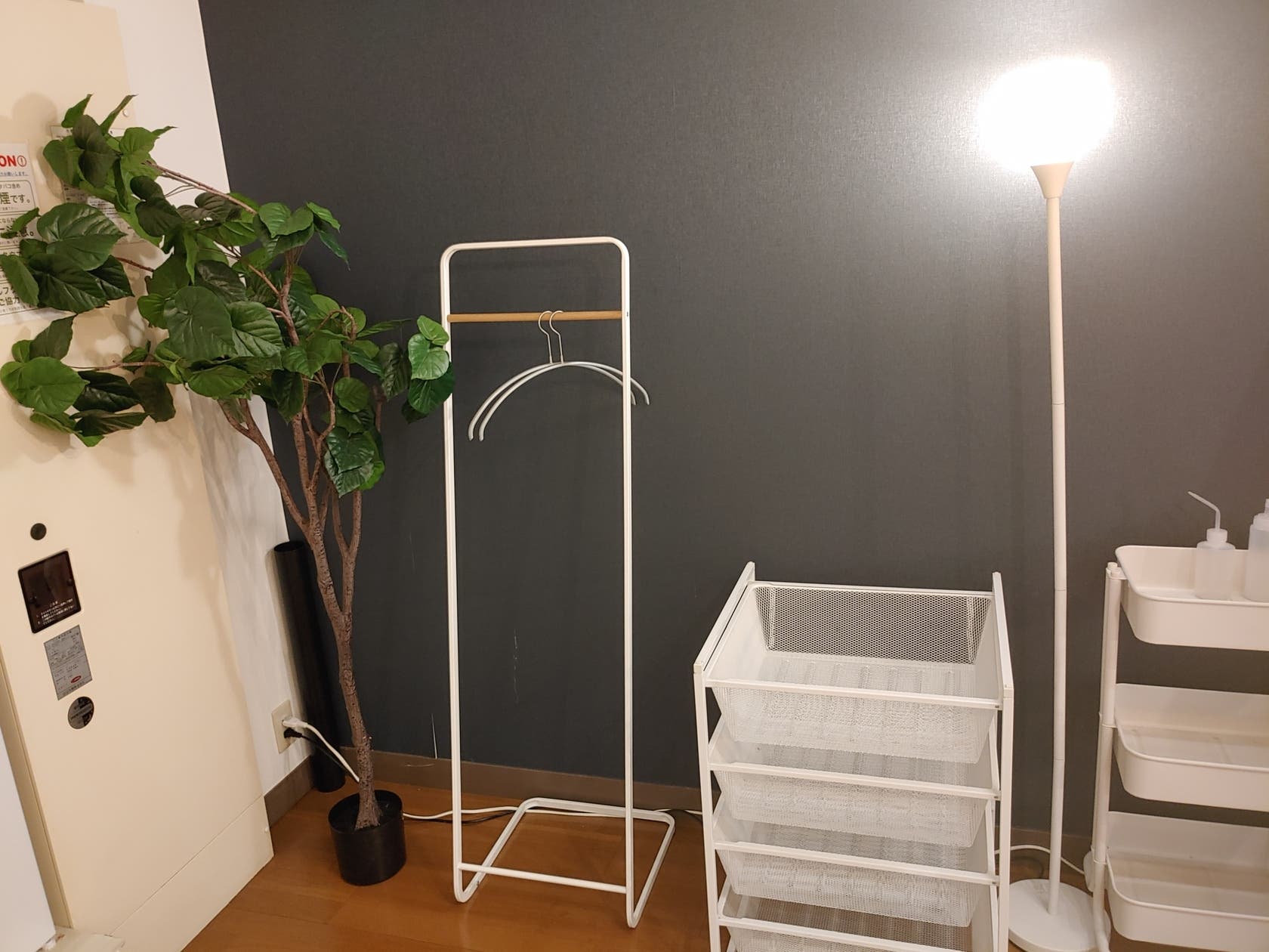 🖼リニューアルオープン！お値打ち価格！🌺栄駅すぐ！プライベートサロン🤎美容機器完備🤎WiFi📡の写真13