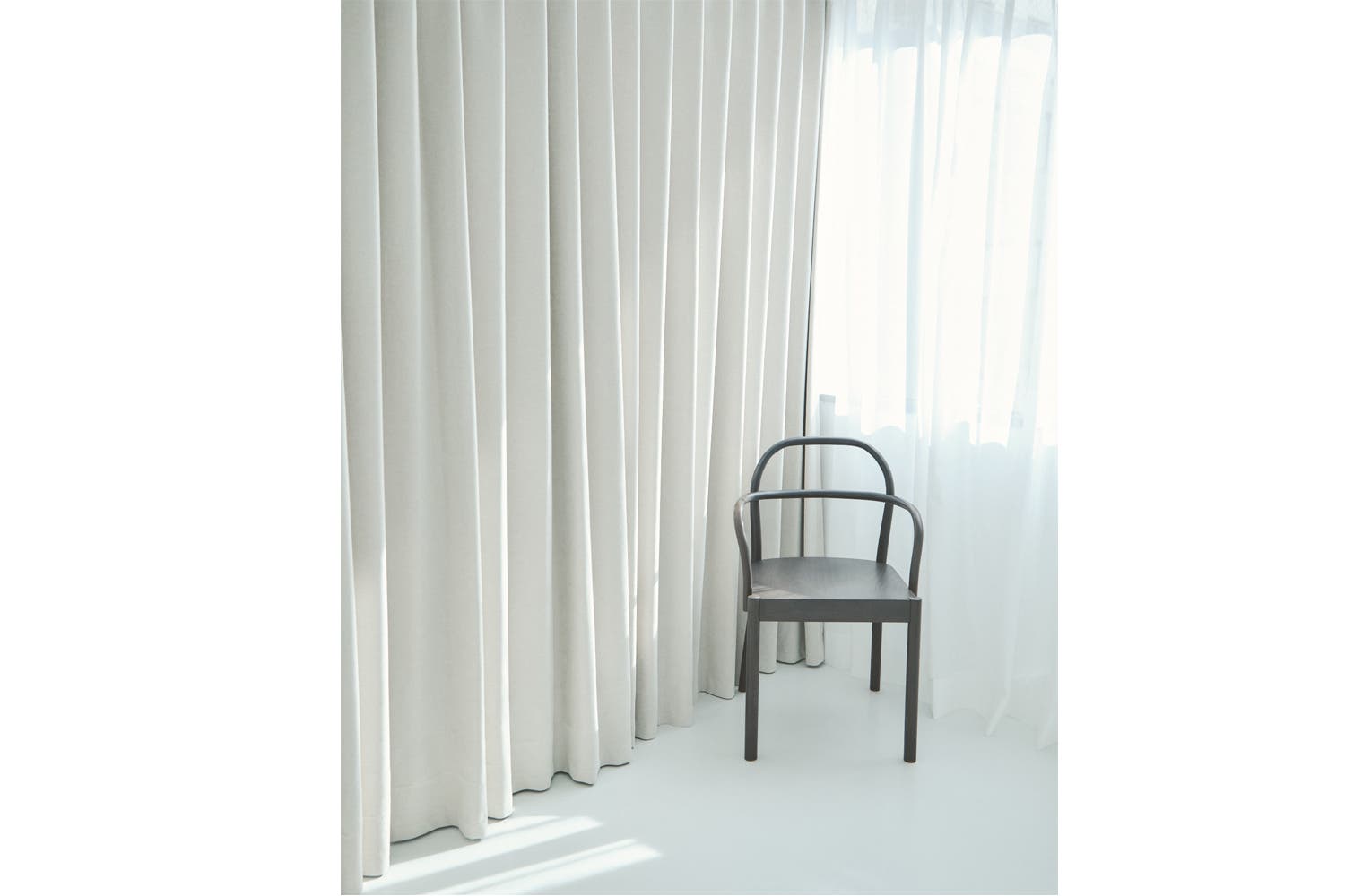 【オープン記念価格】水道橋駅徒歩1分/自然光撮影スタジオ/商業撮影/作品撮り/エレベーター付きの写真16