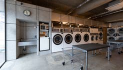 非日常の空間をお探しなら、スタイリッシュなコインランドリー『SPIN&WASH』が撮影にぴったりの写真3
