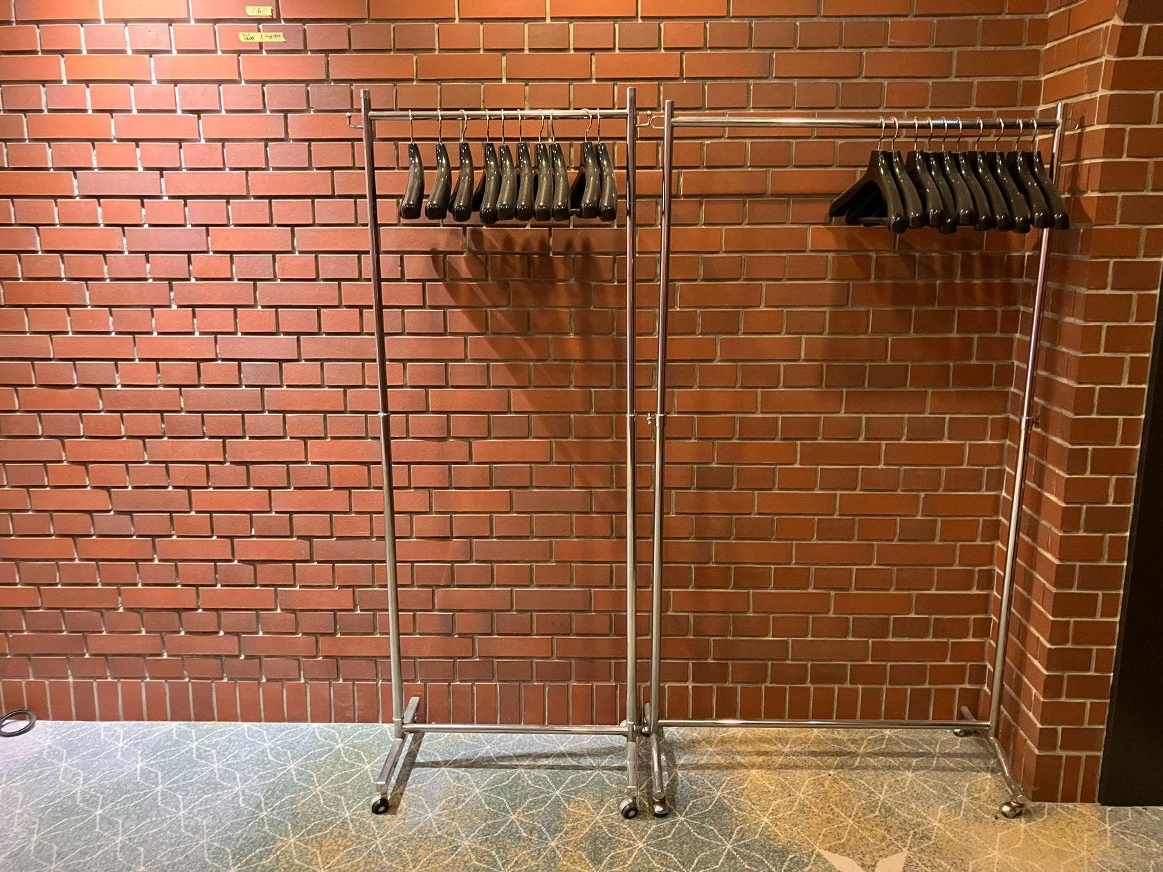 【京都市役所前駅から徒歩３分】収容人数50人/貸会議室/セミナー/講演会/説明会等にの写真9