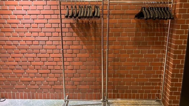 【京都市役所前駅から徒歩3分】収容人数50人/貸会議室/セミナー/講演会/説明会等にの写真9