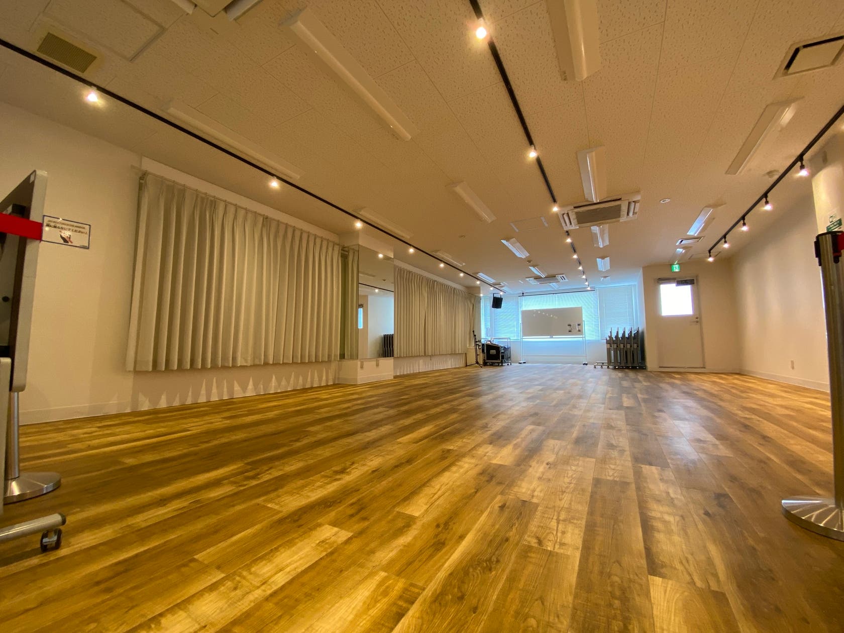 各種パーティーや歓送迎会向け！45帖の多目的ルームの写真3