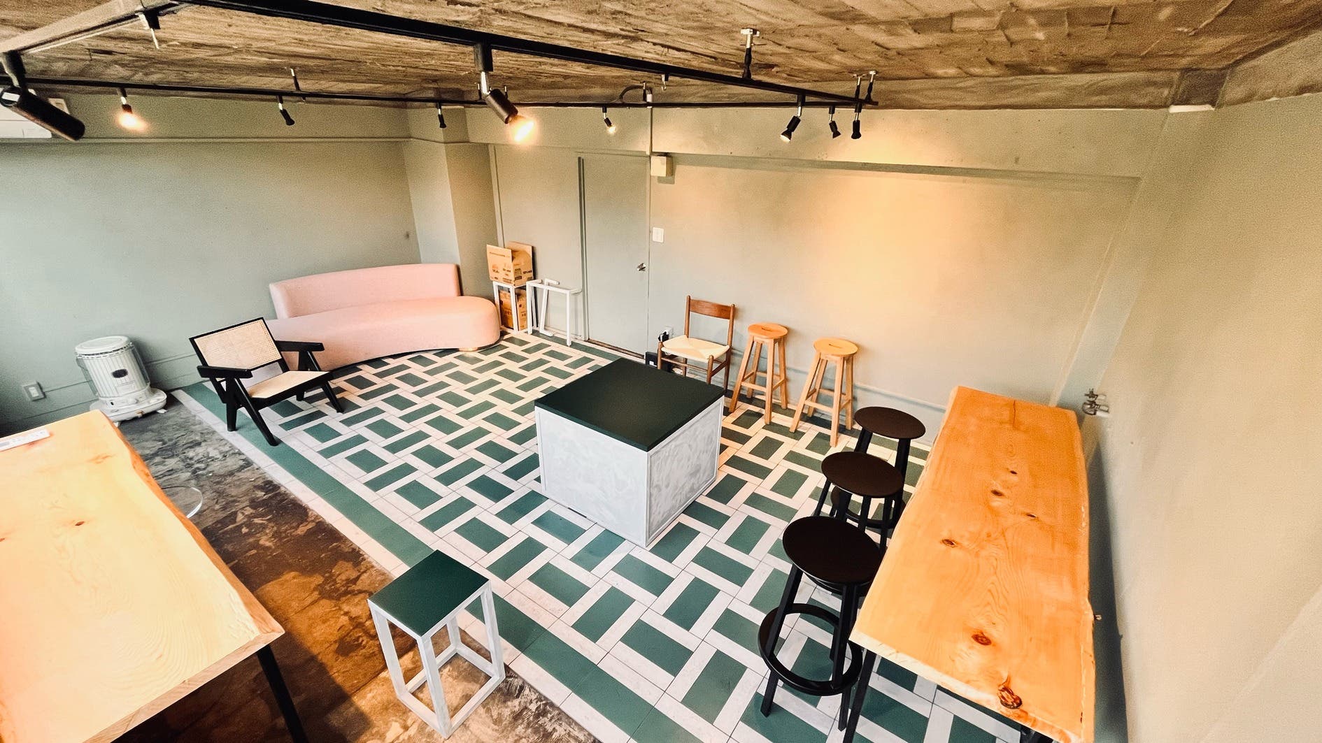 【新栄駅から徒歩5分】撮影会・イベントなど多様なレンタルスペースの写真1