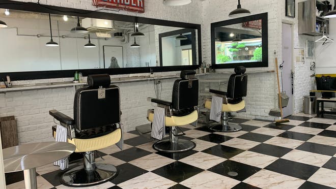 STATE OF MIND “MID CHAIR” 中央の席の写真2