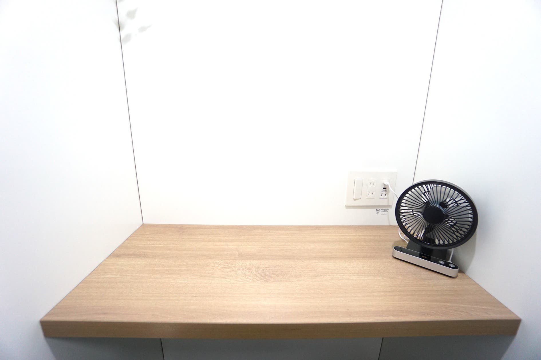 ＜SoloWork飯田橋No.1＞年末感謝価格！24H🈺完全個室ブース💼高速光Wi-Fi📶電源🔌テレワーク/ZOOMの写真2