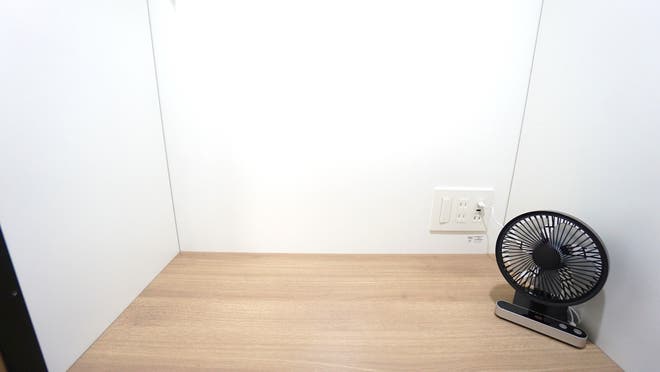 <SoloWork飯田橋No.5>年末感謝価格!24H🈺完全個室ブース💼高速光Wi-Fi📶電源🔌テレワーク/ZOOMの写真2