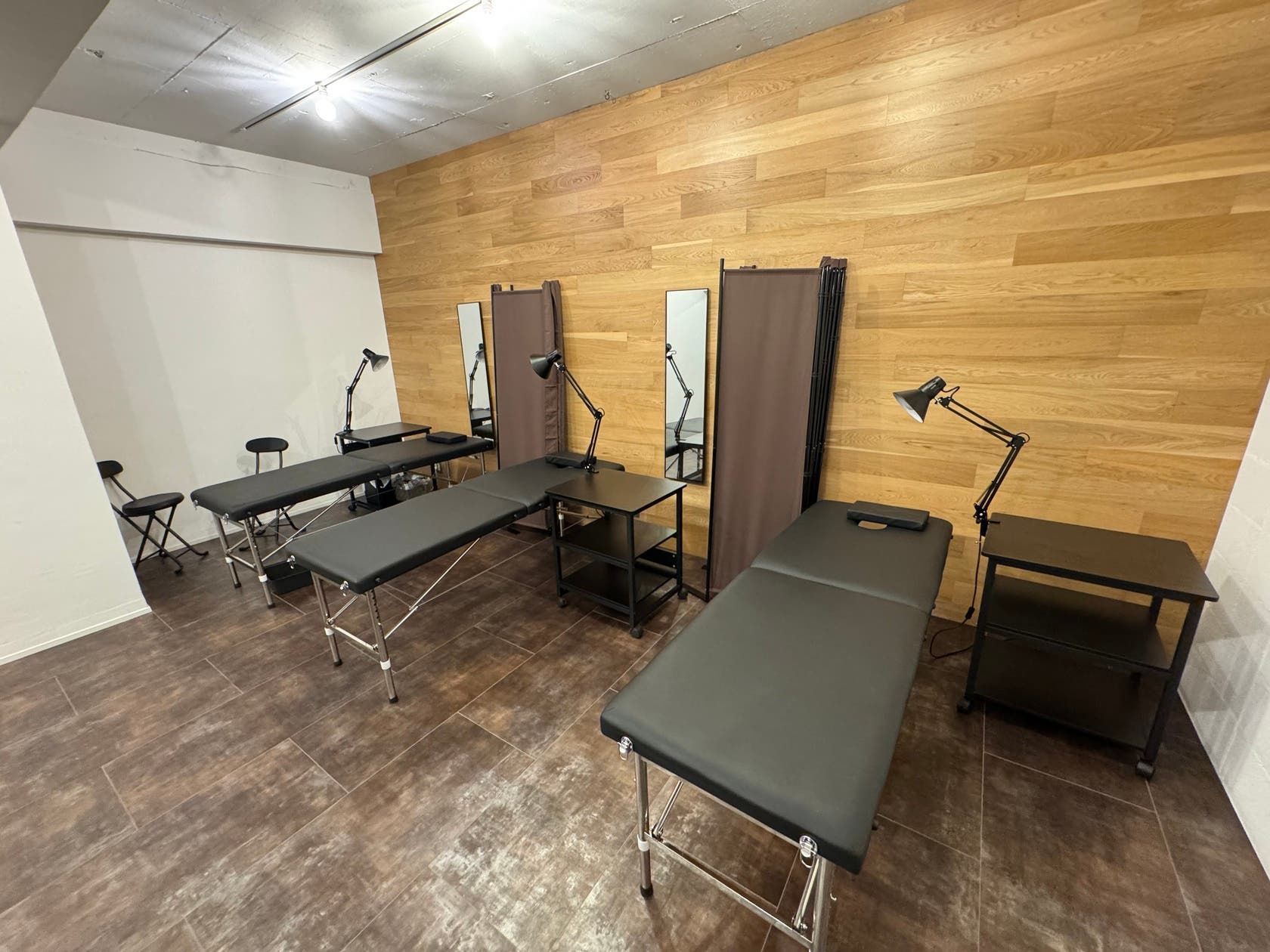 新大久保にOPEN！1時間から使えるサロン⭐️完全プロフェッショナル向けの写真2