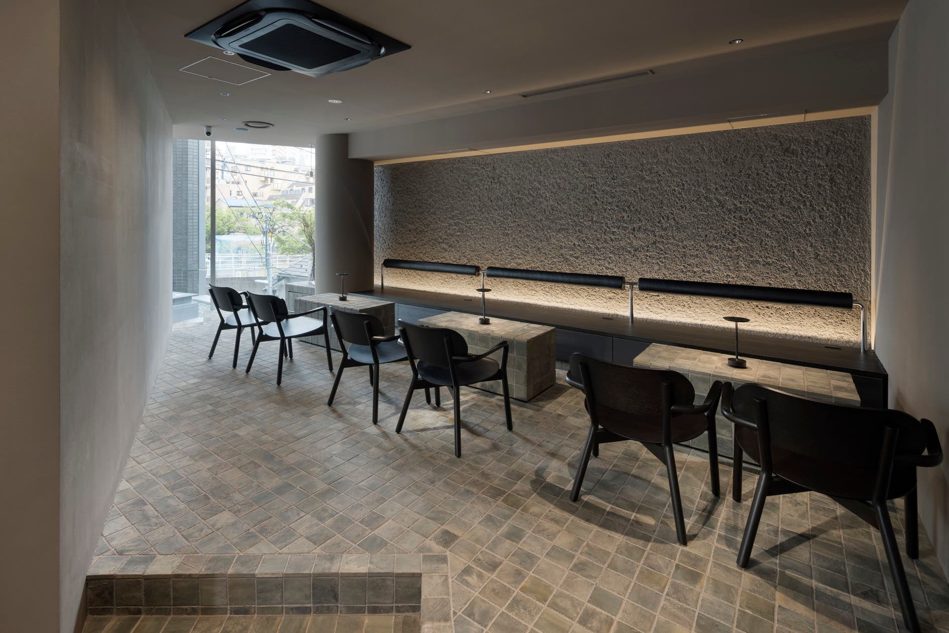 【暖炉のあるモダンなバー】目黒駅5分◆貸切パーティ/撮影/女子会/飲み放題ありの写真3