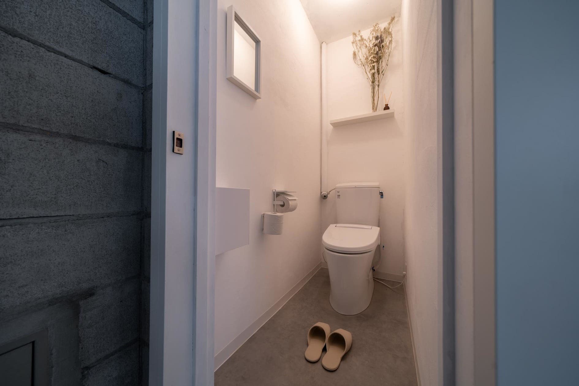 【南阿佐ケ谷駅/徒歩7分】豊富な無料機材！1時間から利用できる防音地下スタジオ｜商用利用OK・撮影・インタビュー収録に最適の写真8