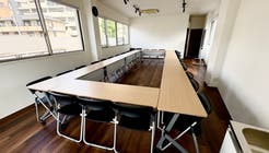登戸駅から30秒!最大30名!会議・セミナーなどのビジネス利用に最適!※商用利用も可能の写真2