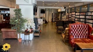 🎉アンティーク家具が揃う🎉西鉄久留米駅から徒歩1分✨おしゃれな空間✨イベントスペースの写真9