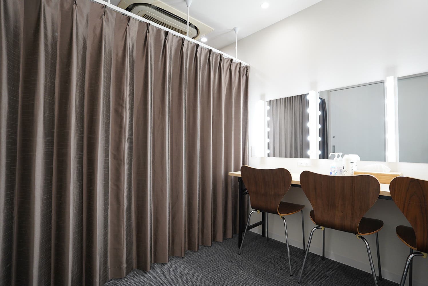 メイクルームの画像3