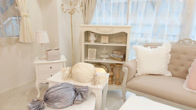 【OPEN特価🉐】新宿推し活🎀自然光 | 2面採光【生誕祭・ポートレート・撮影・配信】ひな壇/ドレッサー付き🪞の写真19