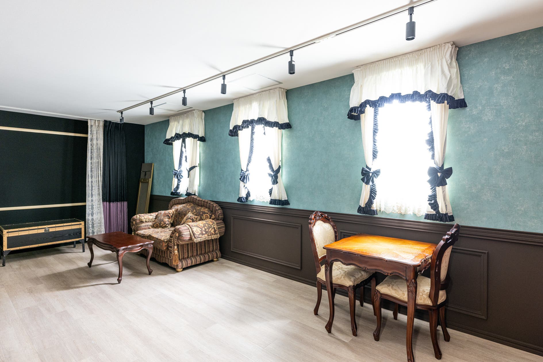 スペモ🥀クリスマス🎄ペット可🐾ゴシック・ゴスロリ🦇コスプレ⚜️推し活🌹女子会.767_チェリッシュスタジオ 12号館の写真5