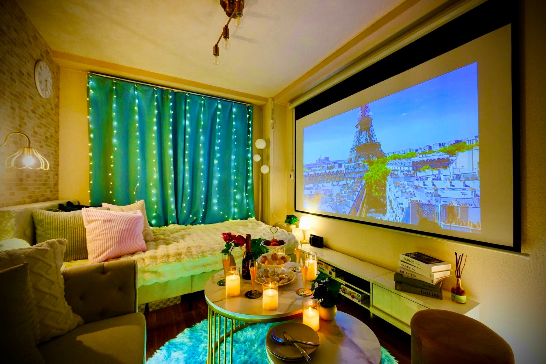 🎄大人のクリスマス🤍未成年🆗大迫力100㌅鑑賞会／Switch🎥💫どこから撮ってもインスタ映え💖ふかふかマットレスの写真4