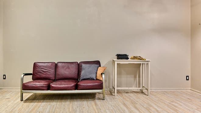 【代官山5分】90㎡天井高3.7m|プロ監修スタジオ|自然光ライティング|白ホリ|グレー壁ベージュ壁他複数シーン|機材無料貸出の写真8