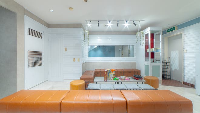 NEW🎉最大35名🉐東梅田駅2分🥳最新大人気ゲーム機🎮女子会💗推し活🌟タコパ🐙パーティ🥂24H🏪Azur梅田の写真10