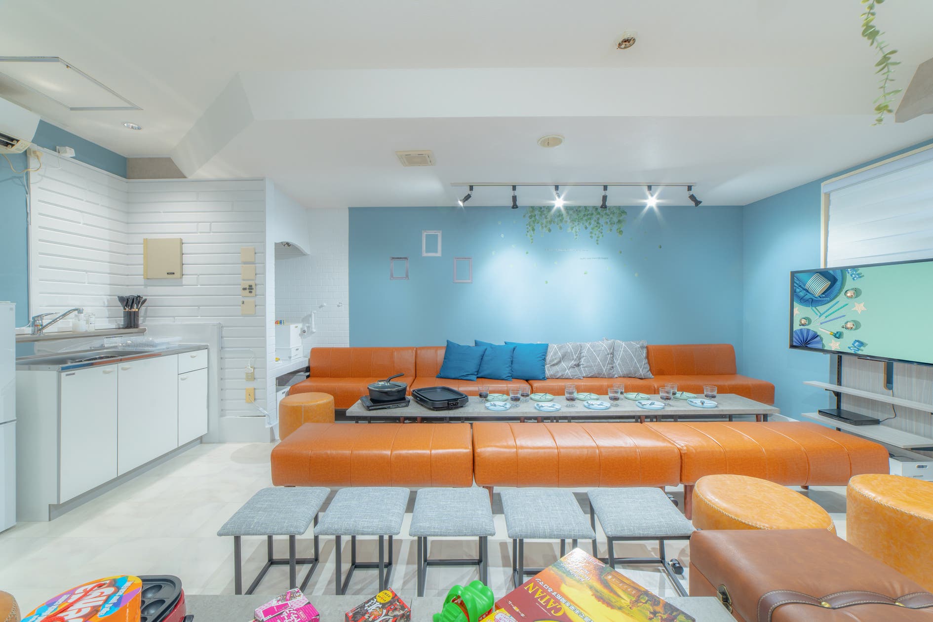 NEW🎉最大35名🉐東梅田駅2分🥳最新大人気ゲーム機🎮女子会💗推し活🌟タコパ🐙パーティ🥂24H🏪Azur梅田の写真2