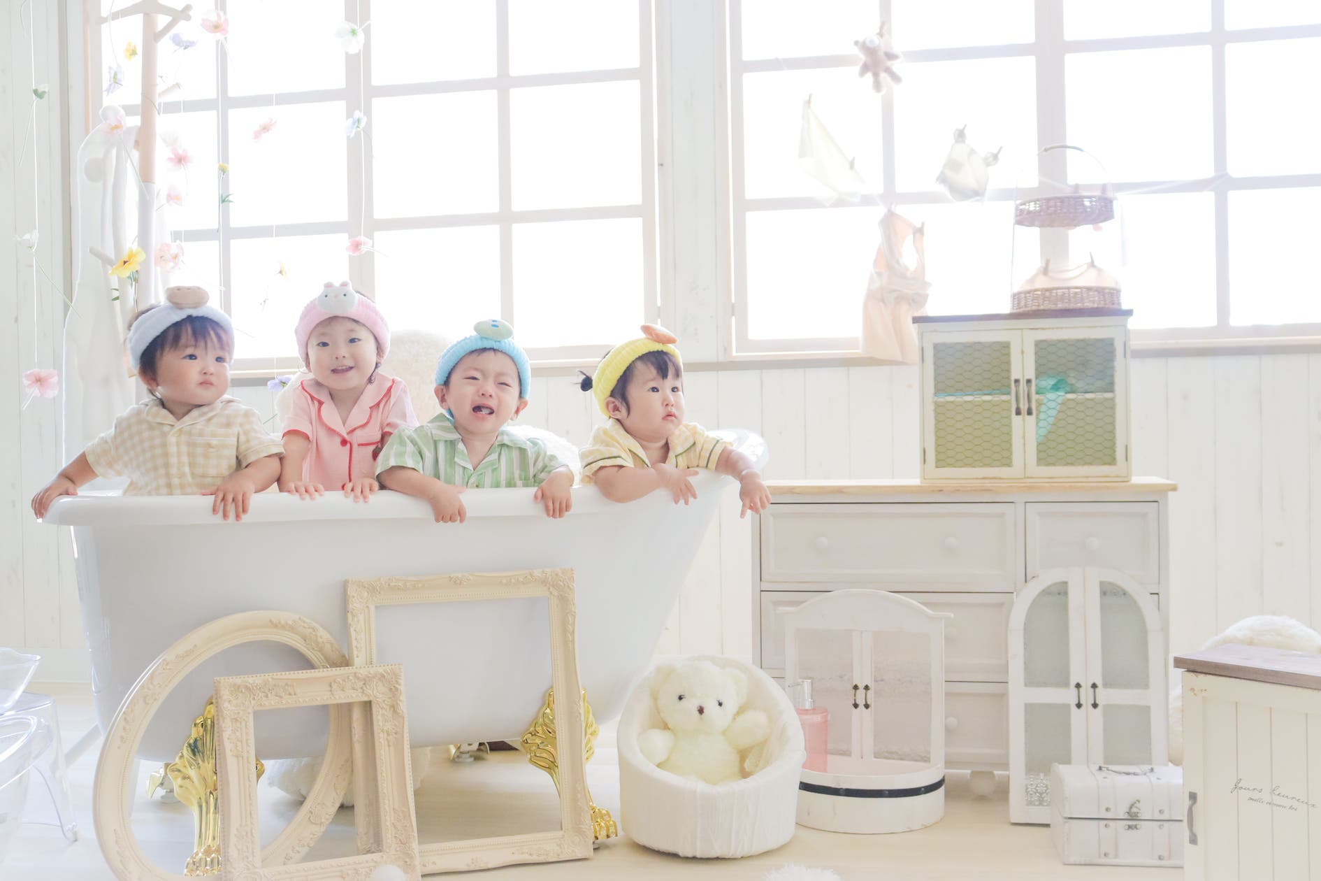 クリスマスツリー🎄４ブースで撮れ高たくさん📸三ノ宮徒歩6分🚶‍♂️77㎡広々パーティもできる🧸クマ沢山映え撮影スタジオの写真4