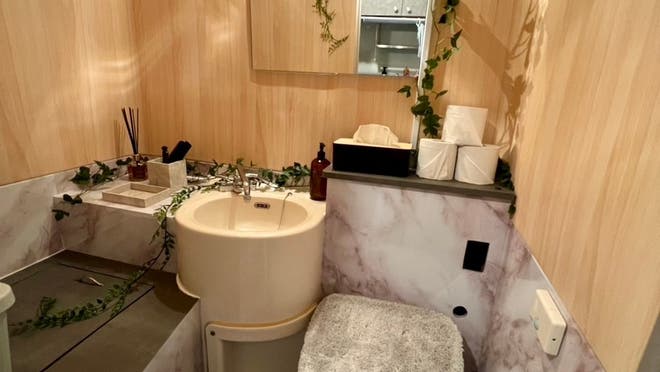 新規OPEN割引実施中✨新宿三丁目駅徒歩3分❗️電動フルフラットベッド完備✨️充実の新品備品とモダン北欧の大人癒し空間🪷🌿の写真5