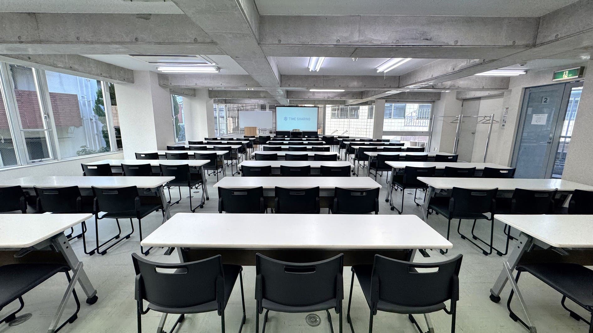 2F【渋谷駅 新南口6分】オプション料金0円で設備・備品使い放題☆便利な駅近♥の写真1