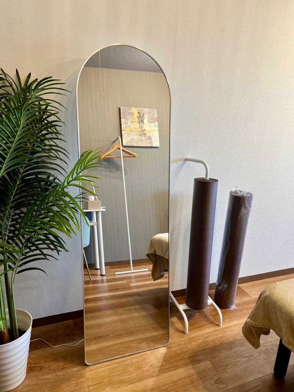 新規OPEN割引実施中✨新宿三丁目駅徒歩３分❗️電動フルフラットベッド完備✨️充実の新品備品とモダン北欧の大人癒し空間🪷🌿の写真12