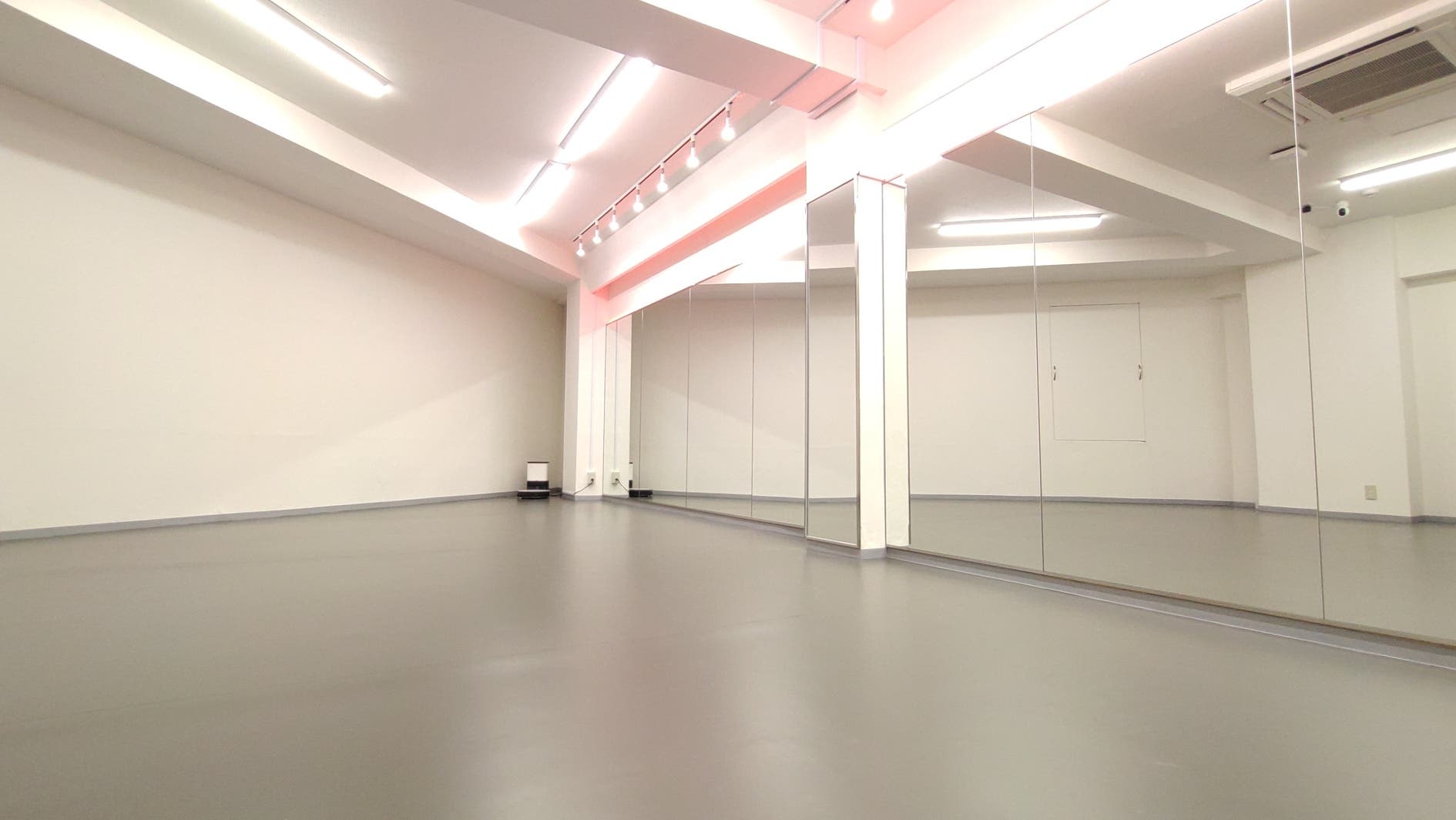 【2025年7月NEWOPEN】人気【最大20名】馬喰町駅3分★アキバ駅チカ★最高級舞台床リノリウム★ダンス&バレエ_Bスタジオの写真9