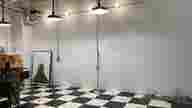 【地下鉄空港線・赤坂駅から徒歩5分の好立地】EXHIBITION WALL & POP UP/WORK SHOPの写真2