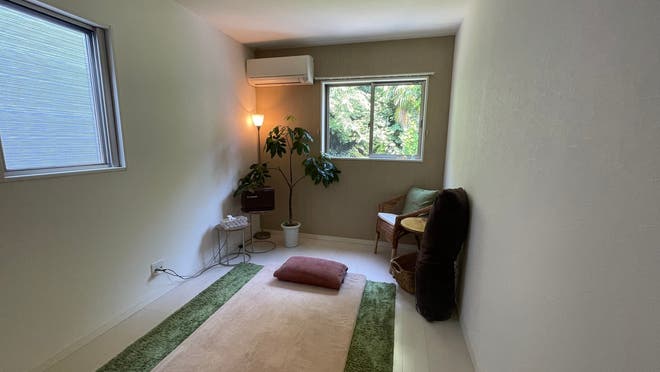 駐車場2台完備☆リラクゼーションサロンスペース☆オイルマッサージやタイ古式、講座などに!の写真1