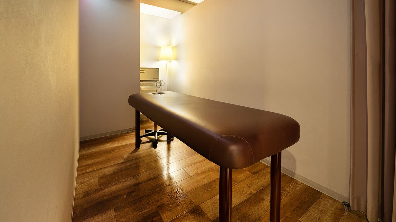 【名古屋 栄・エステ】美容所登録済・レンタルサロンⅮ→START本店・エステベッドAの写真2