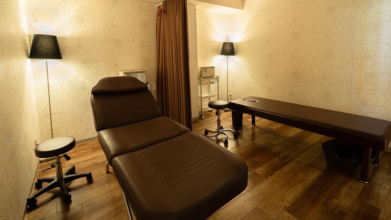 【名古屋 栄・矢場町】Ⅾ→START名古屋本店・エステベッドBの写真2