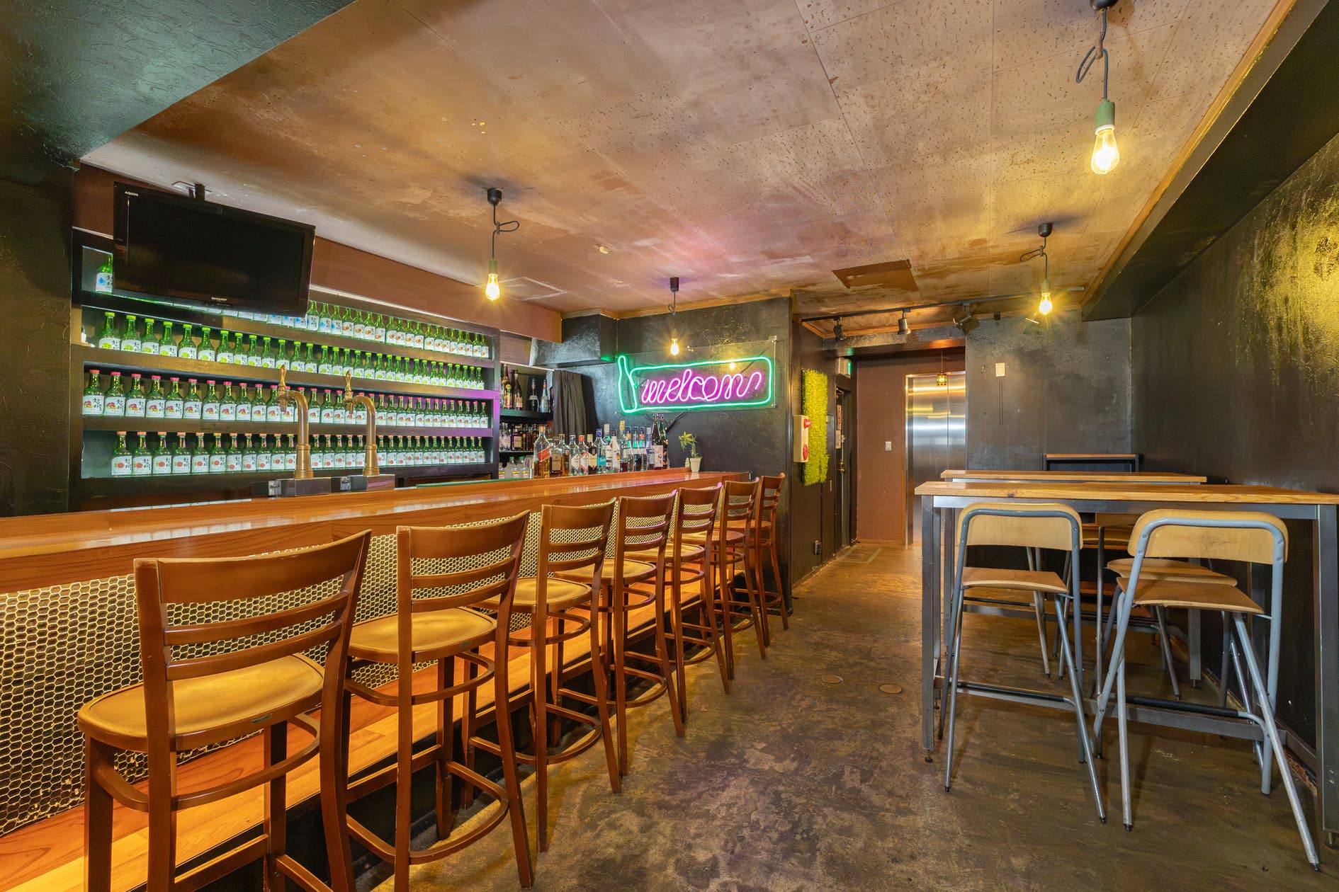 💥駅近すぎ!!!価格安過ぎ!!!💥最大40名/飲食OK/ゴミ処理/飲み放題オプション有🍸24h可!!の写真1