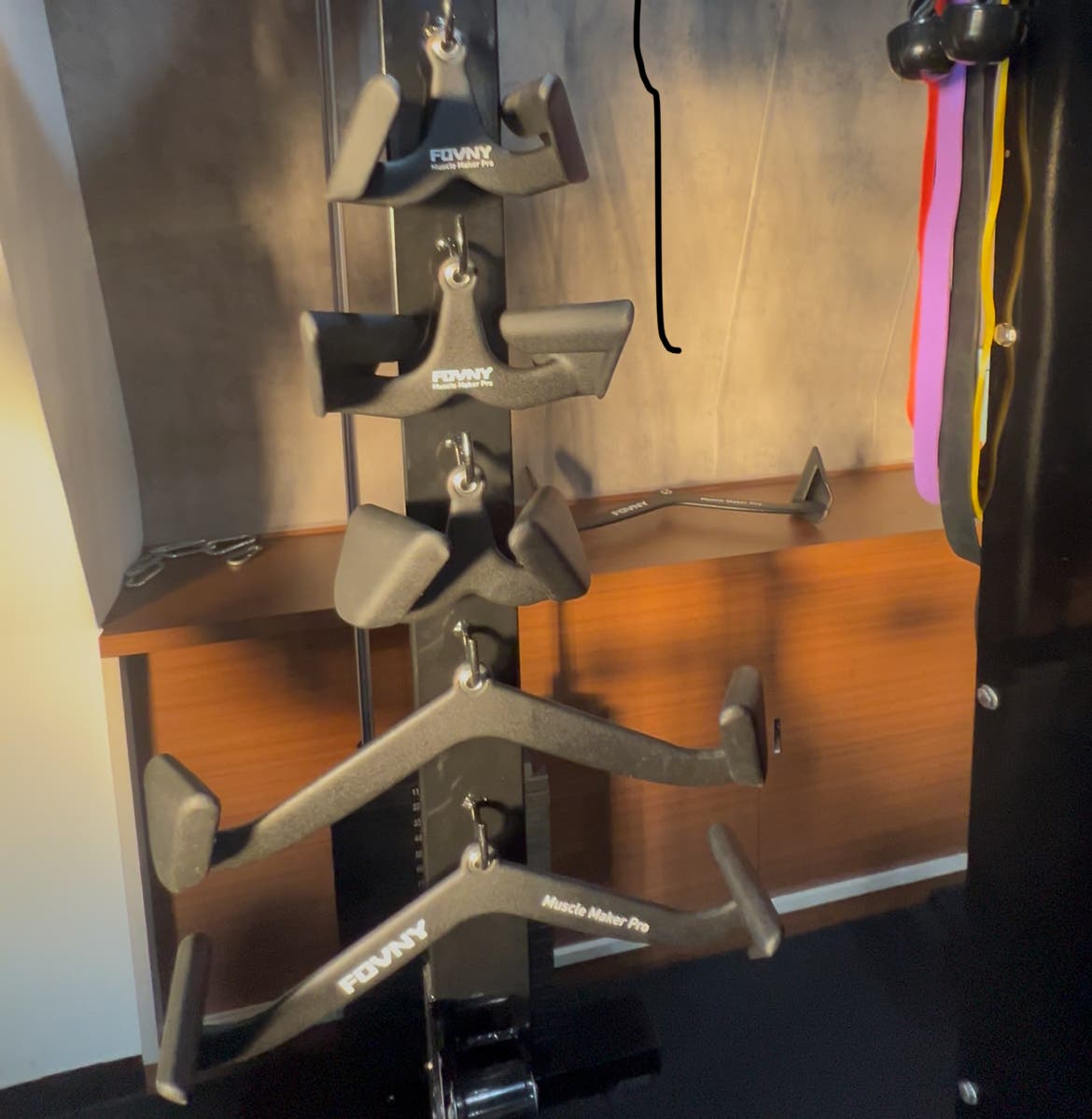 ピラティス＆筋トレができる完全個室のレンタルジム│リフォーマー・5in1ラック・ダンベル35kgまで‼️(最大4人まで)の写真14