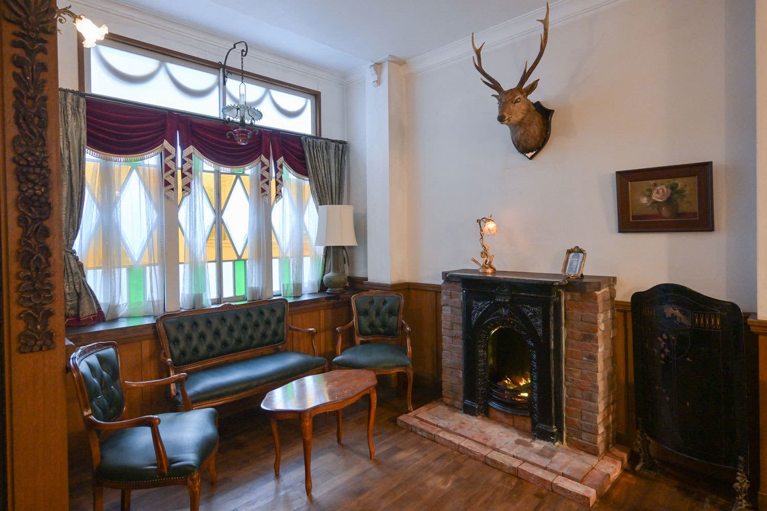 <非商用個人利用>文京区千駄木　外観撮影もできる本格的洋館スタジオ　の写真3