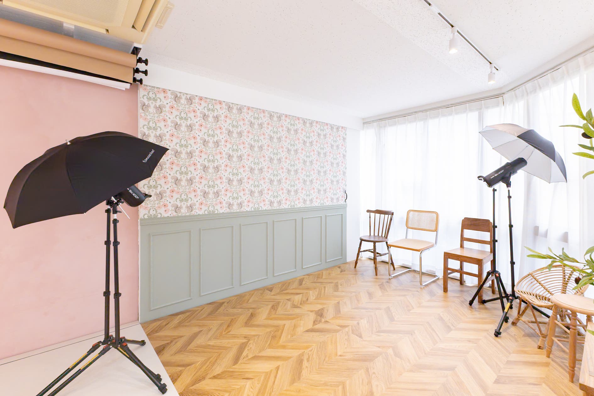 OPEN記念🎉自然光|二面採光|白壁|アーチ壁【アパレル|化粧品|物撮り|コスプレ】韓国風スタジオ🎀背景5種|飯田橋駅チカの写真13