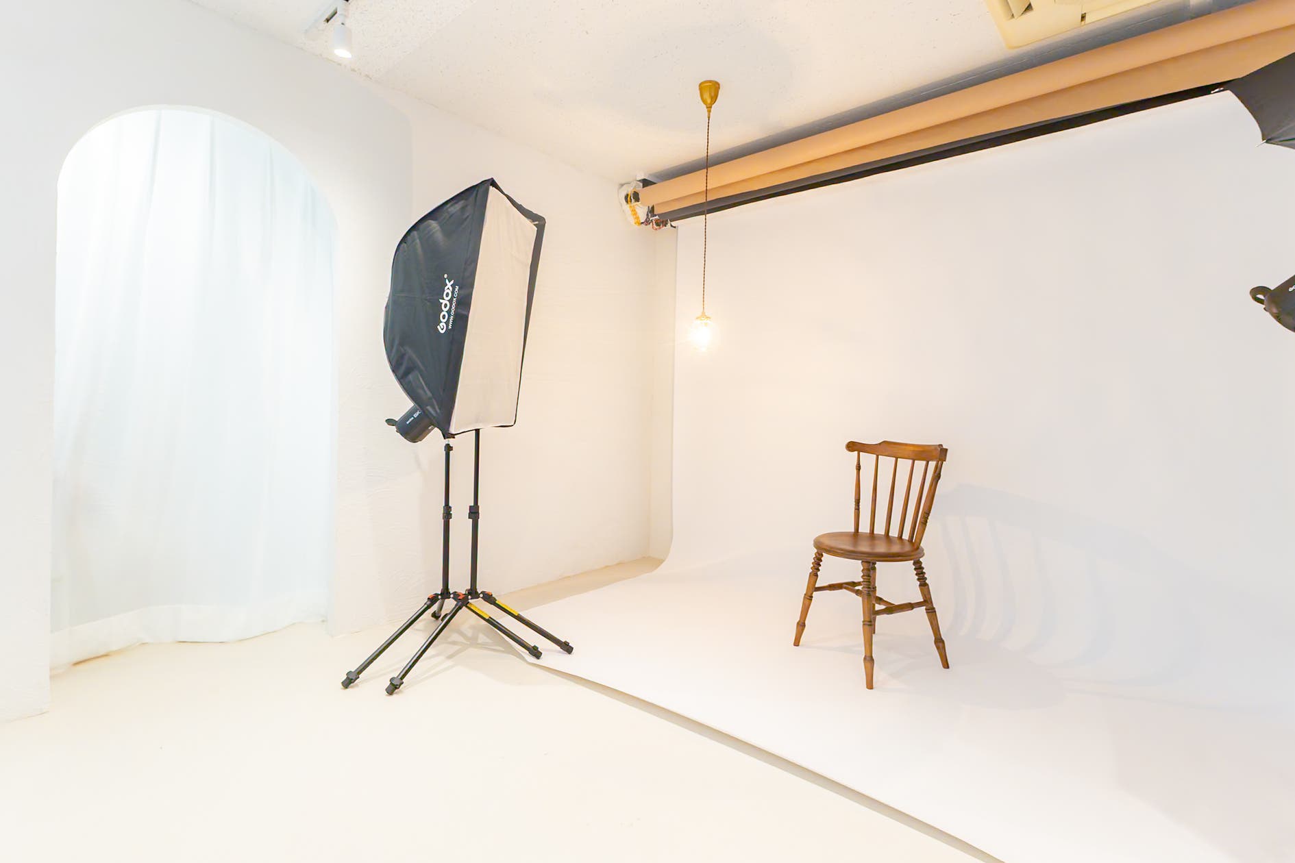 OPEN記念🎉自然光|二面採光|白壁|アーチ壁【アパレル|化粧品|物撮り|コスプレ】韓国風スタジオ🎀背景5種|飯田橋駅チカの写真17