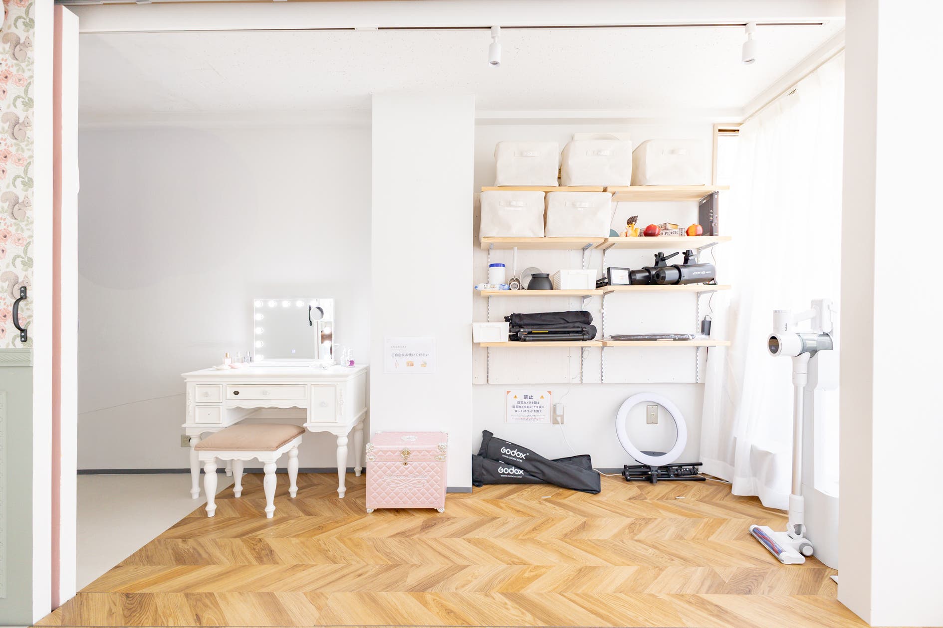 OPEN記念🎉自然光|二面採光|白壁|アーチ壁【アパレル|化粧品|物撮り|コスプレ】韓国風スタジオ🎀背景5種|飯田橋駅チカの写真28