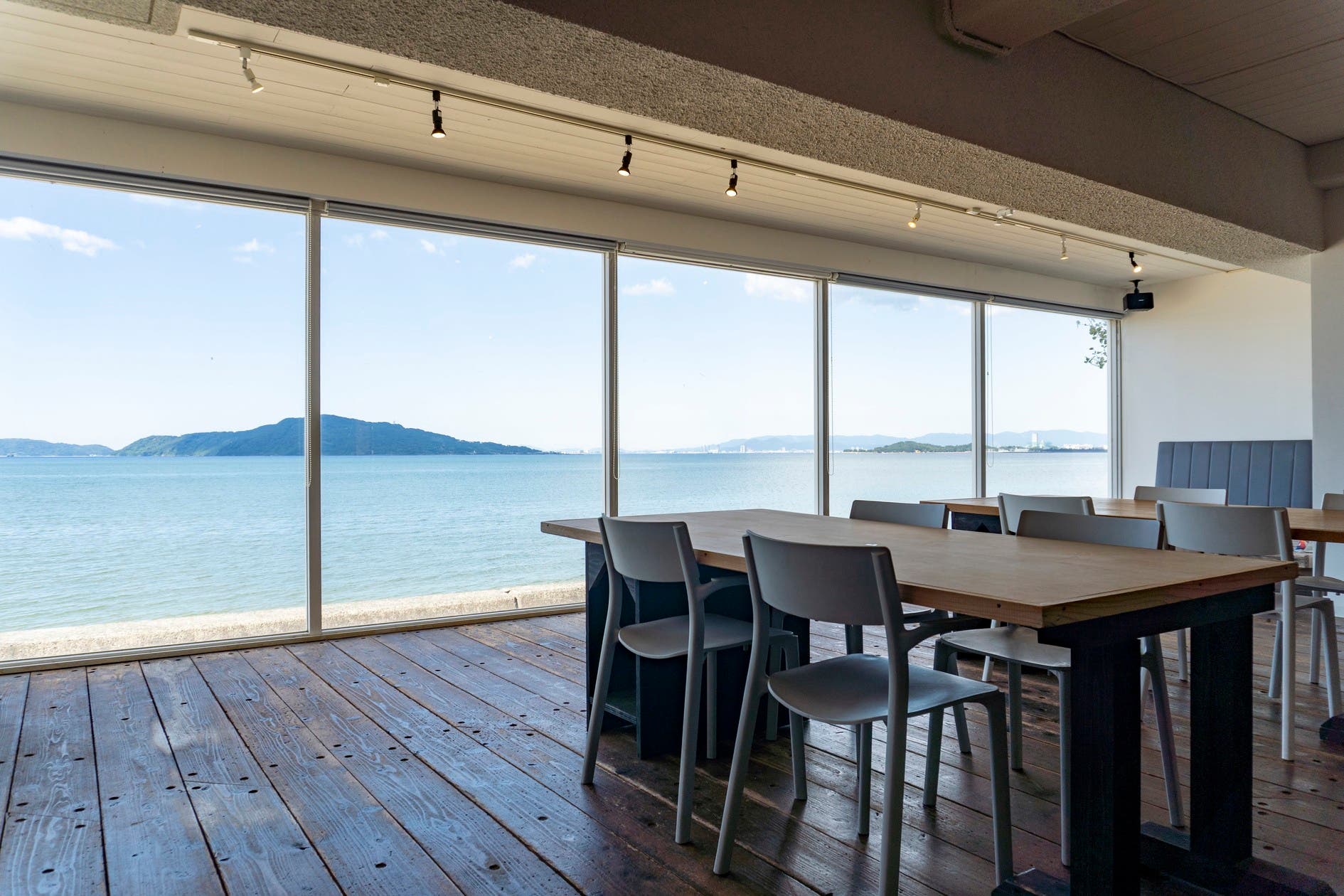 海辺の絶景レンタルスペース1F（SALT）の写真1