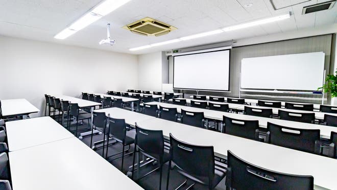 【天神駅出口徒歩2分!定員59名】高性能プロジェクター・10Gbps光回線・WiFi全て無料!ふれあい貸し会議室 天神No150の写真3