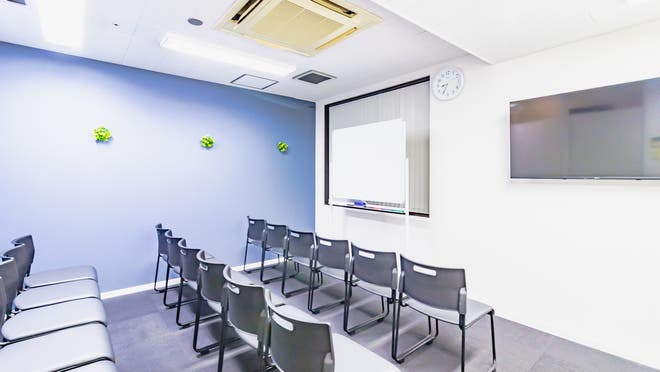 【天神駅出口徒歩2分!定員17名】50インチモニター・10Gbps光回線・WiFi全て無料!ふれあい貸し会議室 天神No151の写真13