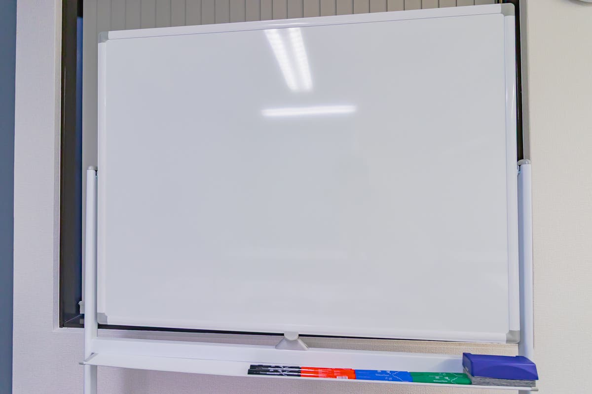 【天神駅出口徒歩2分！定員17名】50インチモニター・10Gbps光回線・WiFi全て無料！ふれあい貸し会議室 天神No151の写真22