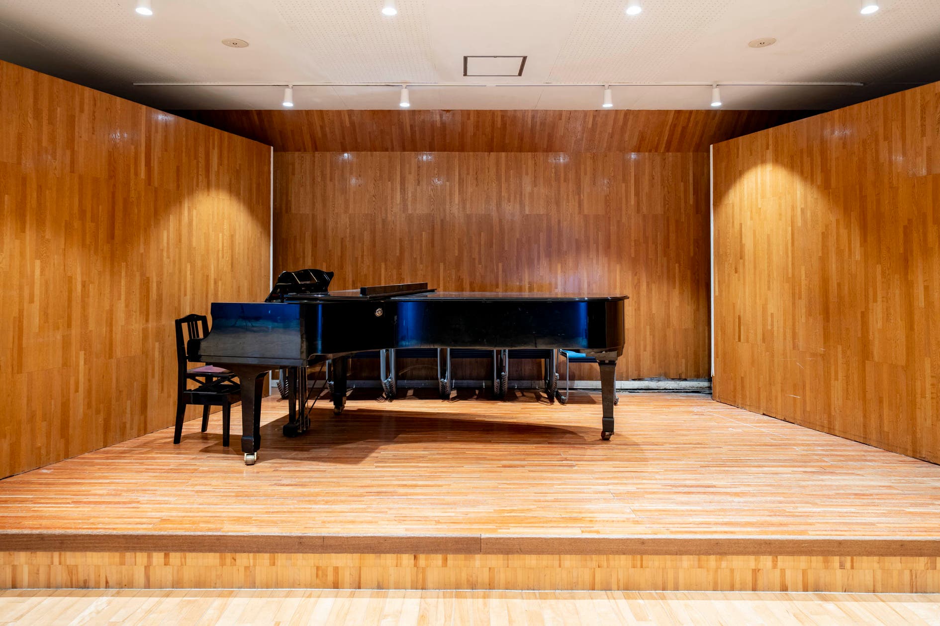 【駐車場10台完備】楽器演奏・ダンス練習など様々な用途でご利用いただけるレンタルスタジオ！地下鉄東西線「西28丁目」徒歩5分の写真5