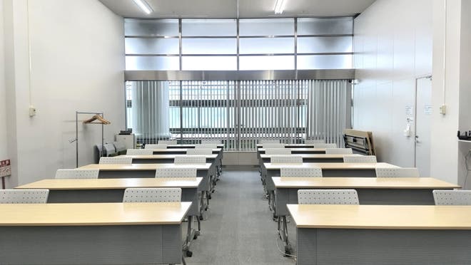 浜松駅直結【まなクル浜松/大研修室~28名まで】徒歩3分アクトタワー6階の写真2
