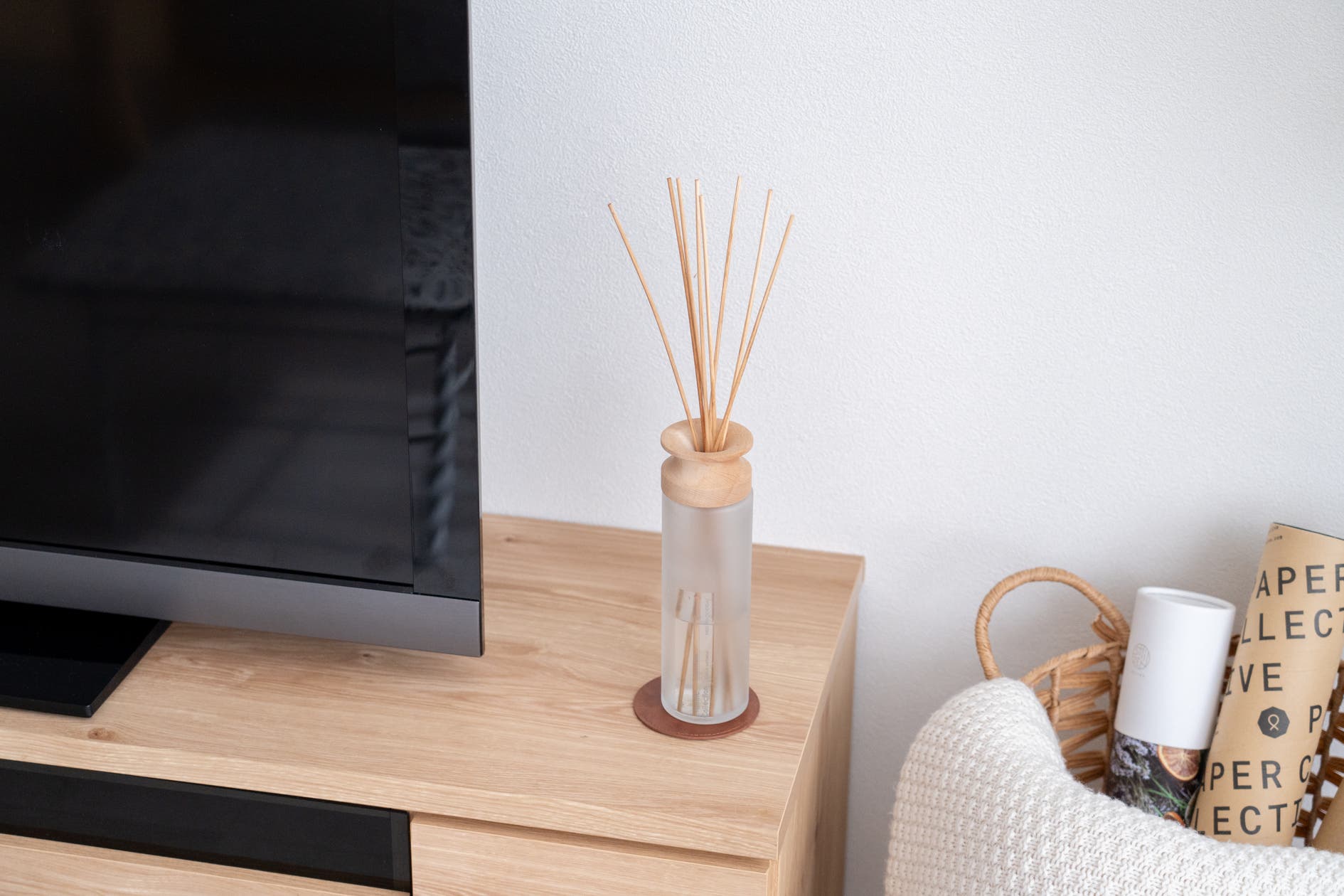 【スタジオF】リビングを連想する和洋室の写真11