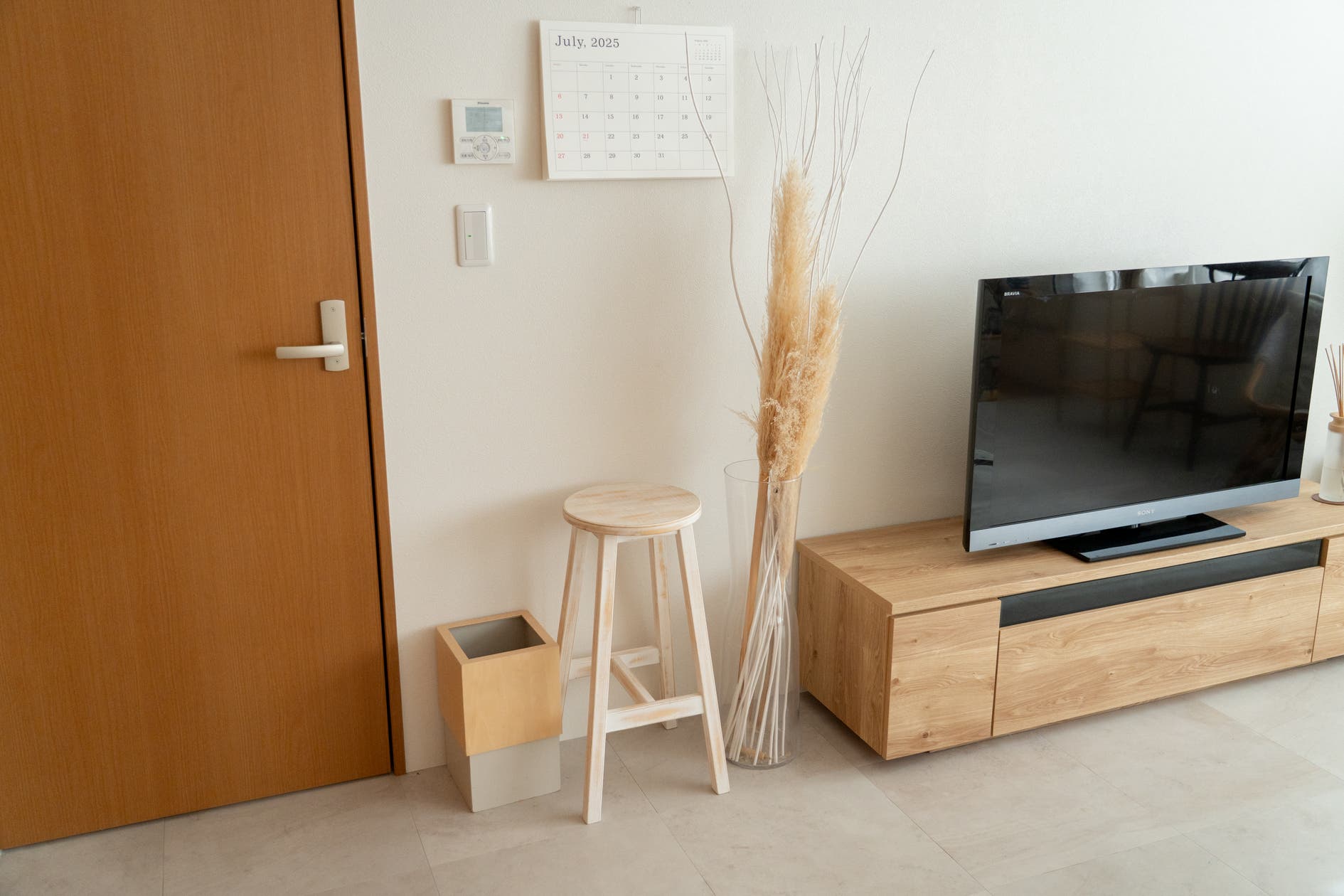 【スタジオF】リビングを連想する和洋室の写真16