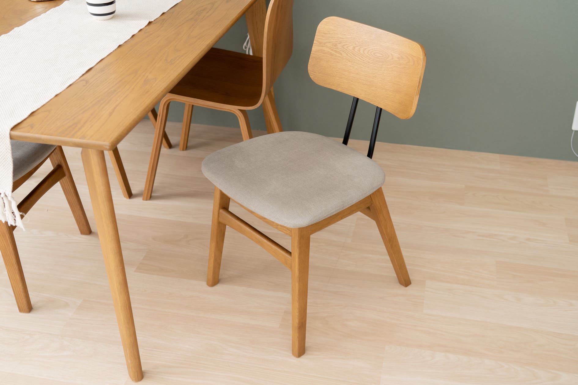 【スタジオK】窓が大きく光がよく入るくつろぎスペース、スタジオKの写真12