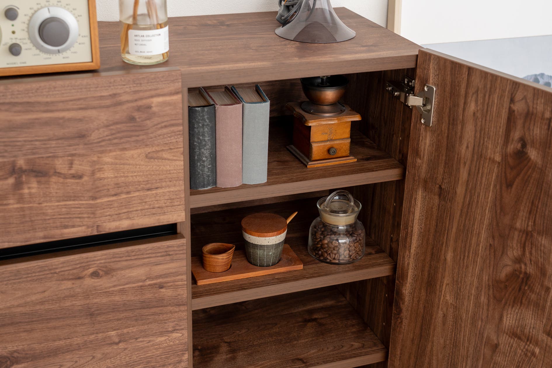 【スタジオK】窓が大きく光がよく入るくつろぎスペース、スタジオKの写真13