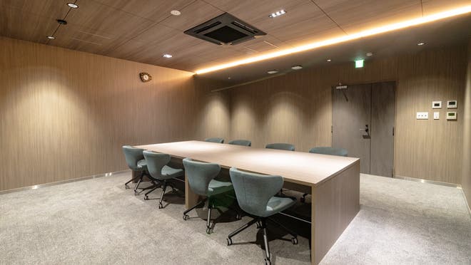 【JR博多駅東5出口徒歩2分!定員8名】モニター・WiFi無料!ふれあい貸し会議室Premium トヨタレンタリース博多駅前Cの写真4